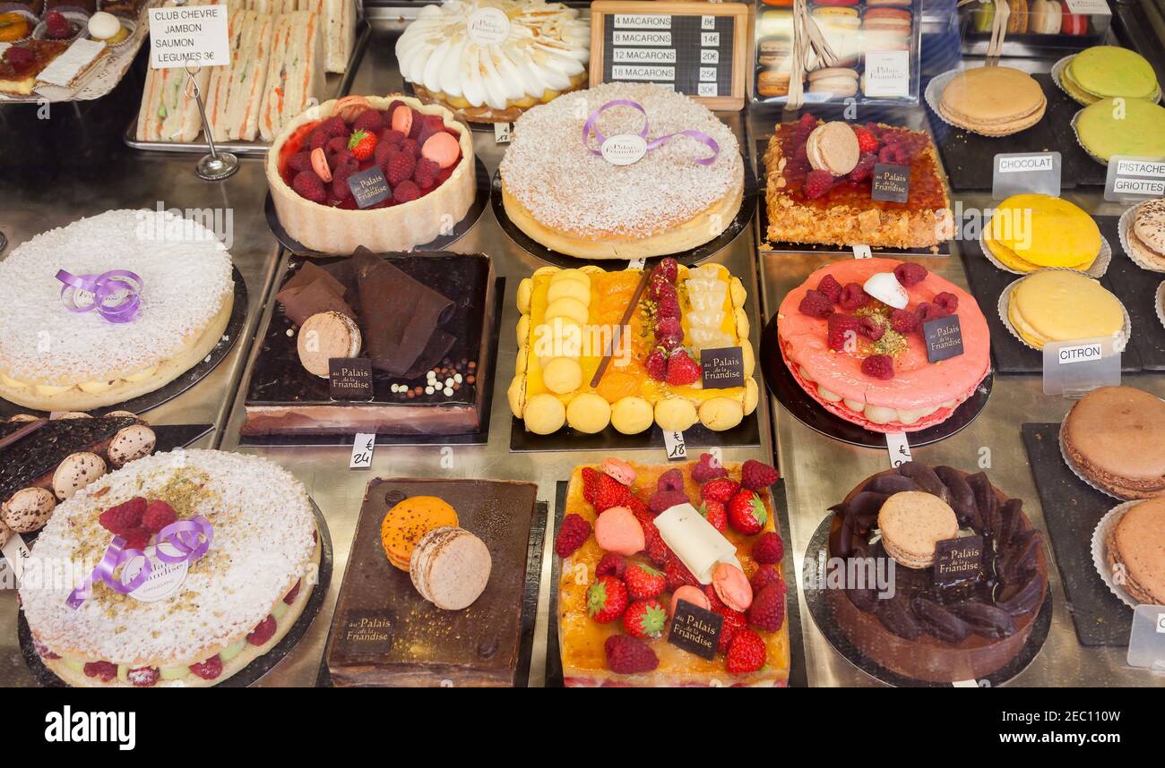 Incredible yummy cakes and excellent confectionery shop in Provence ...