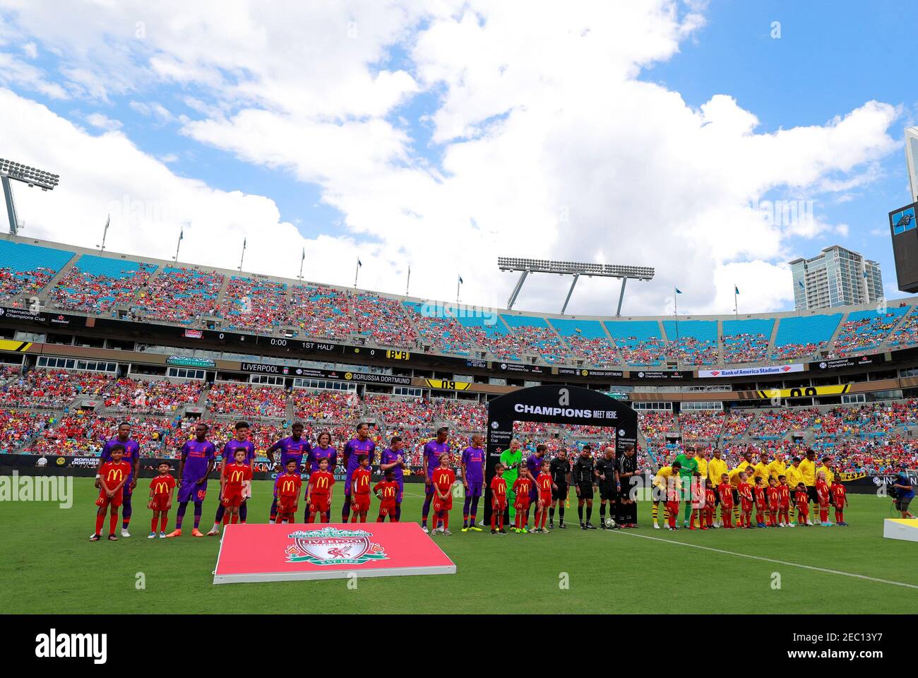 Bank of america stadium view charlotte hi-res stock photography and ...