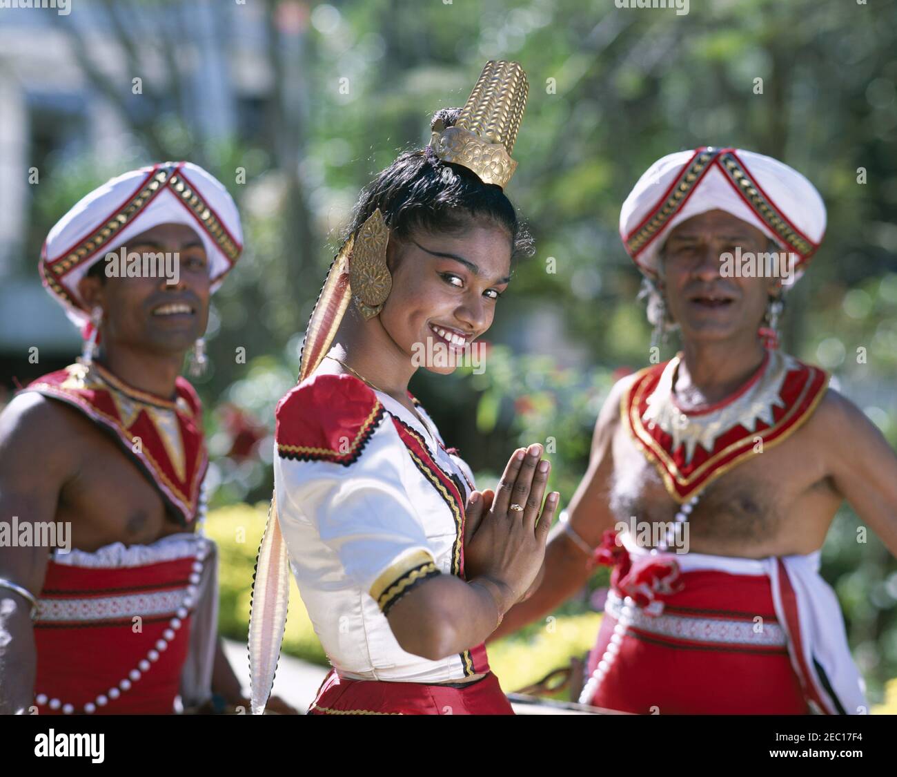 Asia,Sri Lanka,Kandy,portarit of smiling pretty female Kandyan dancer ...