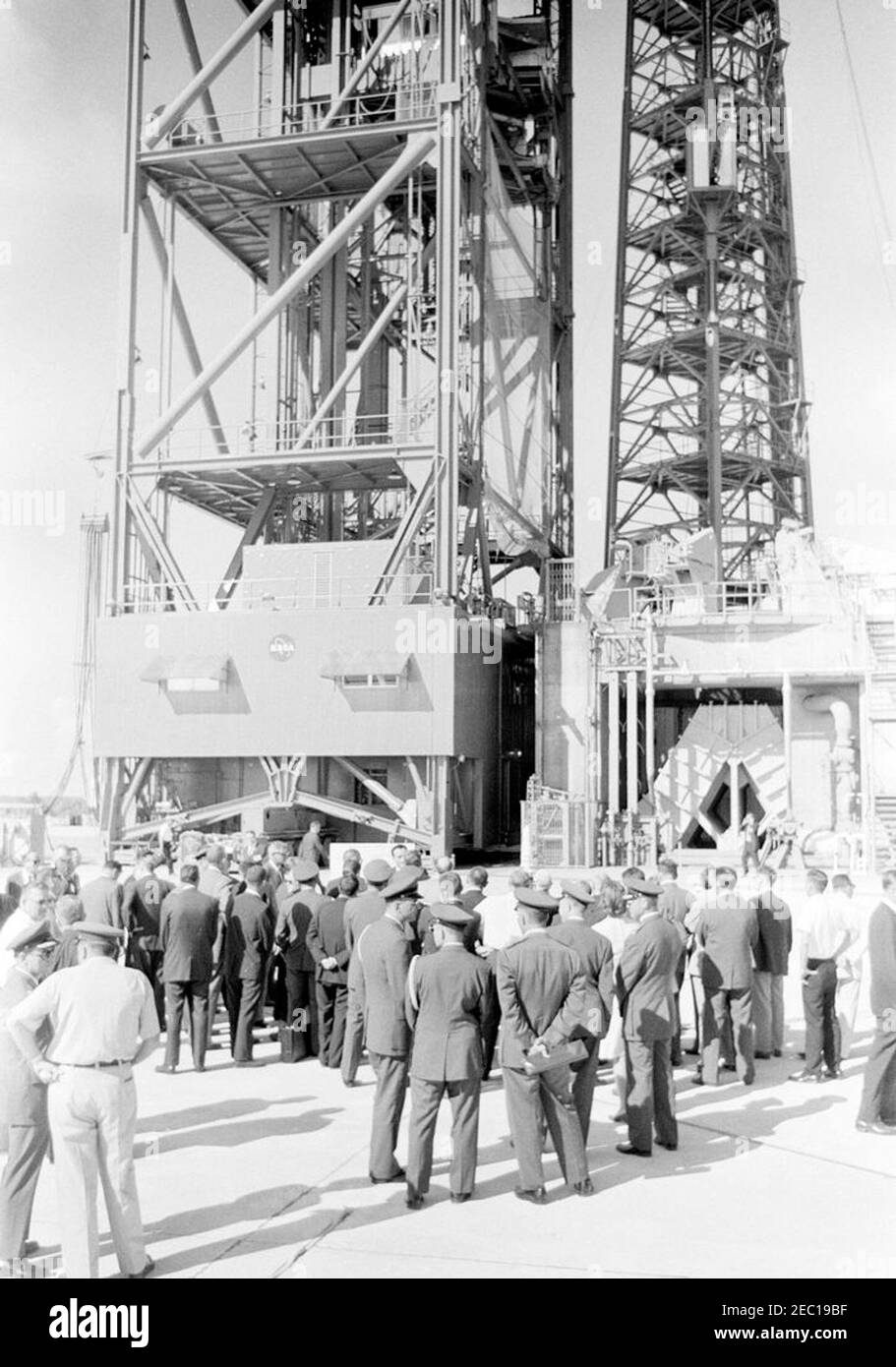 Nasa rocket construction site hi-res stock photography and images - Alamy