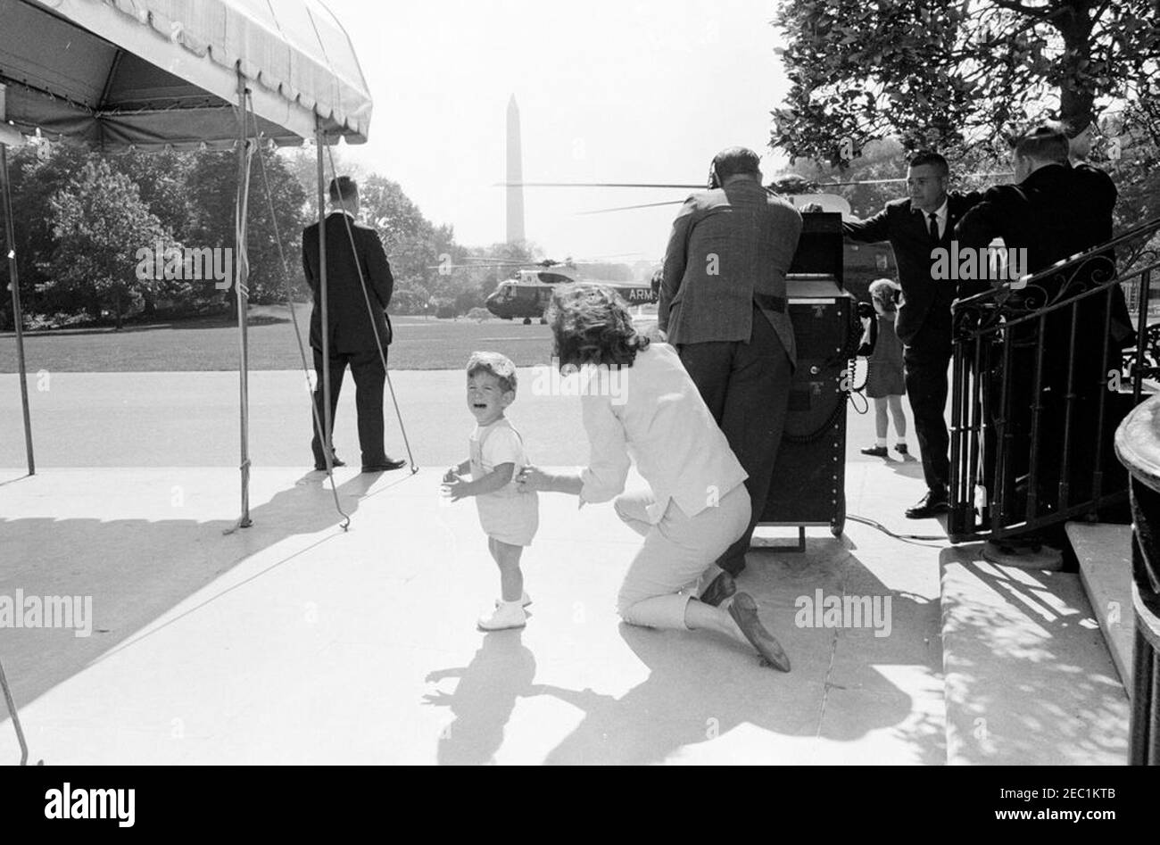 First Lady Jacqueline Kennedy (JBK) u0026 John F. Kennedy, Jr. (JFK, Jr ...