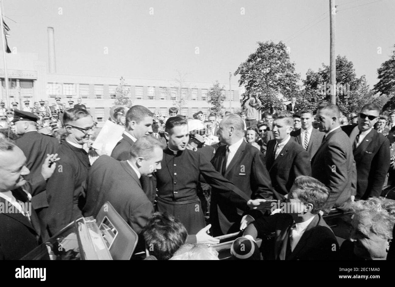 Congressional campaign trip: Cleveland, Ohio, arrival, rally, motorcade ...