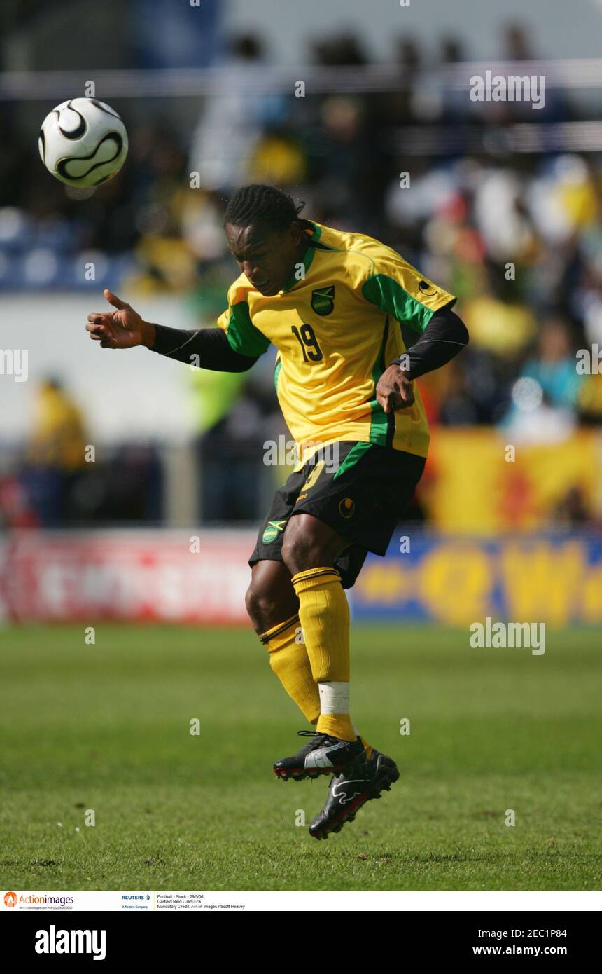 Garfield reid hi-res stock photography and images - Alamy