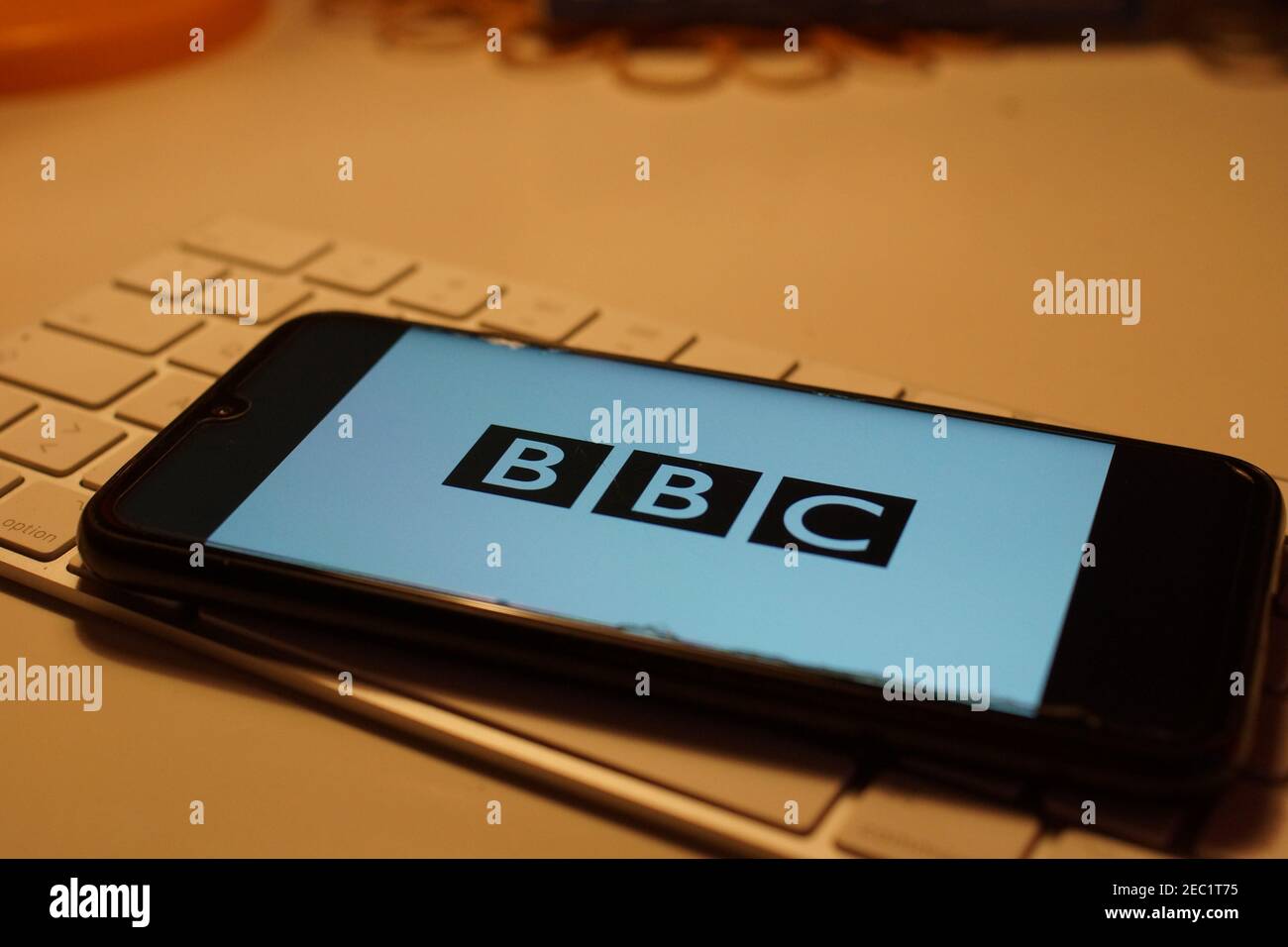 Bbc logo red High Resolution Stock Photography and Images - Alamy