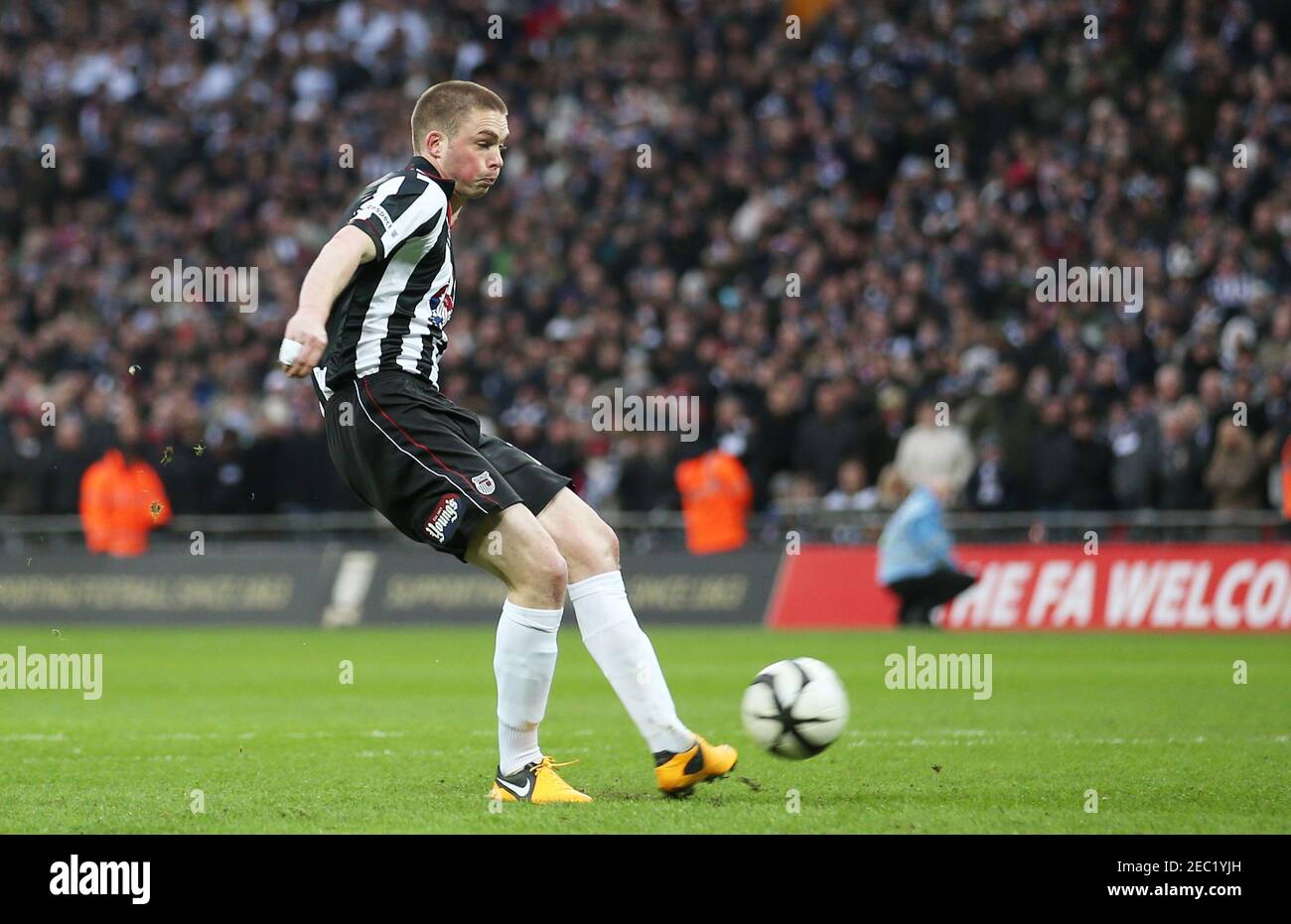 Richard brodie football hi-res stock photography and images - Alamy