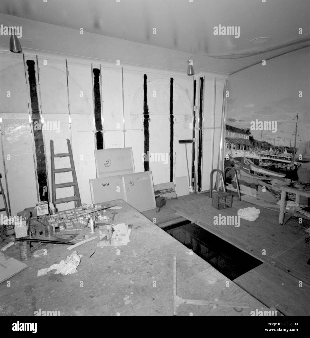 Painting in progress Black and White Stock Photos & Images - Alamy