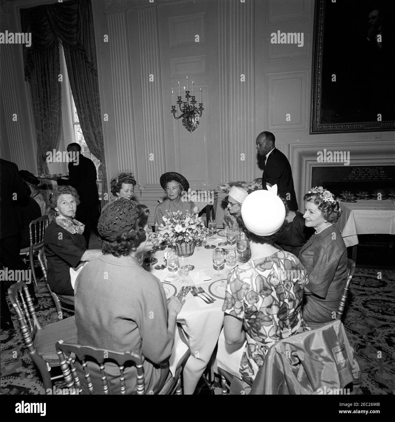 Nye thomas Black and White Stock Photos & Images - Alamy