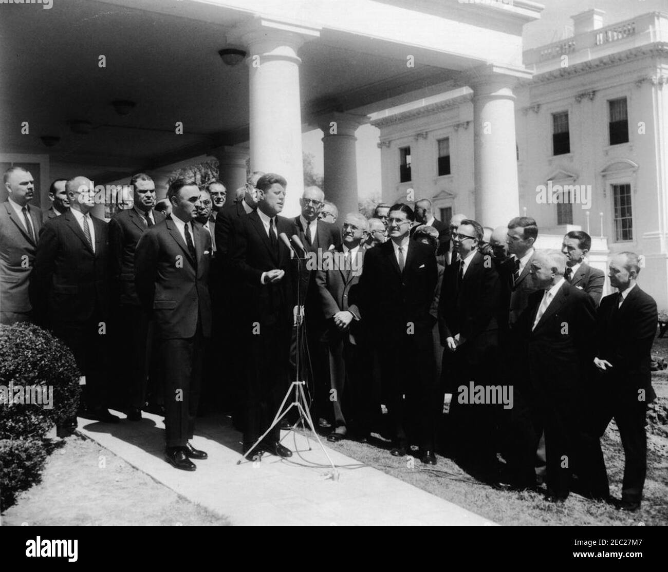 James baehr hi-res stock photography and images - Alamy