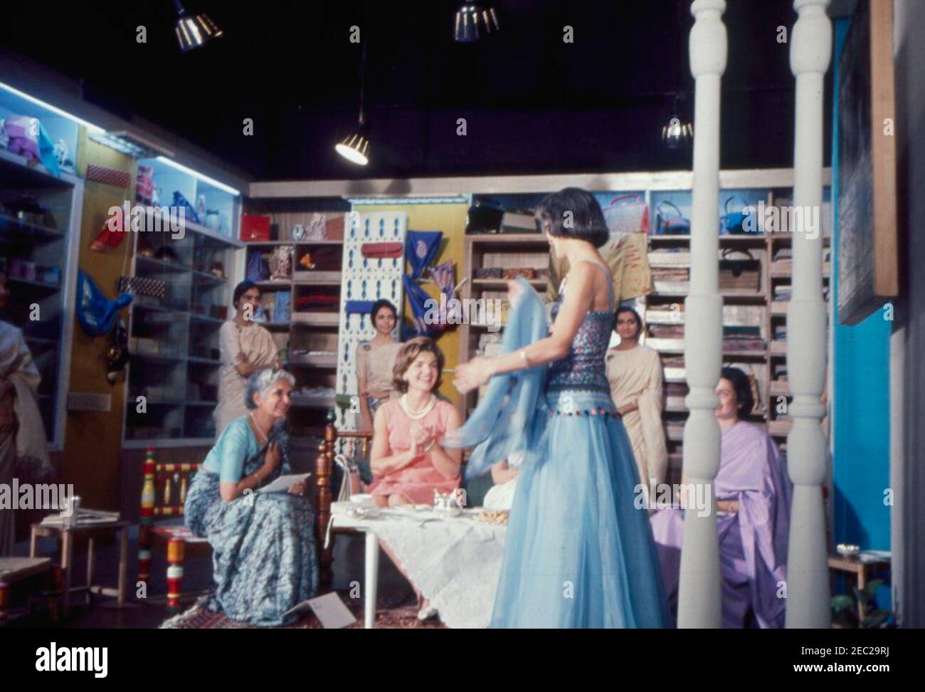 First Lady Jacqueline Kennedyu2019s (JBK) trip to India and Pakistan ...