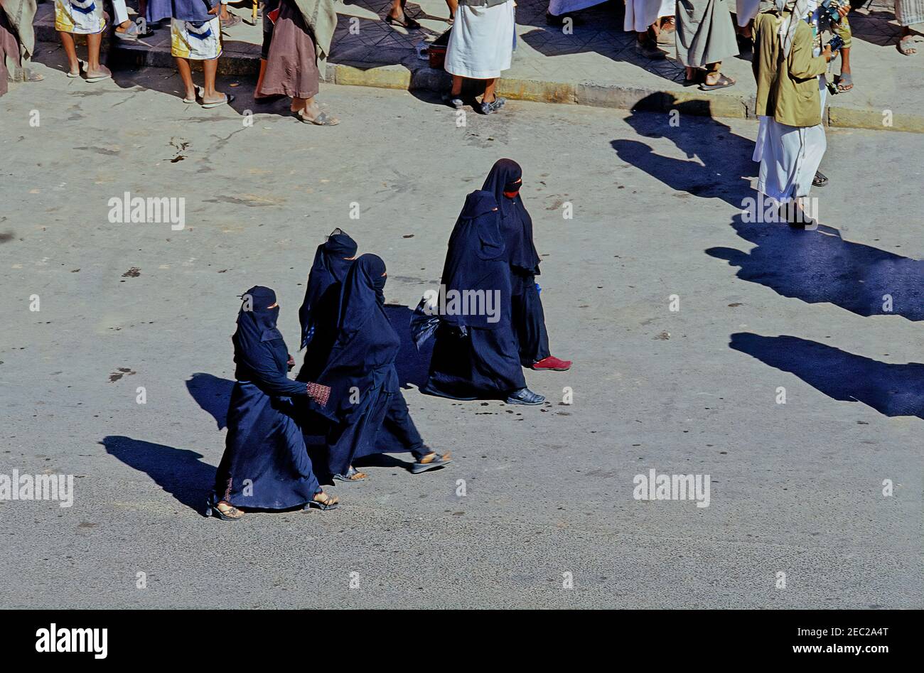 Yemeni women hi-res stock photography and images - Alamy