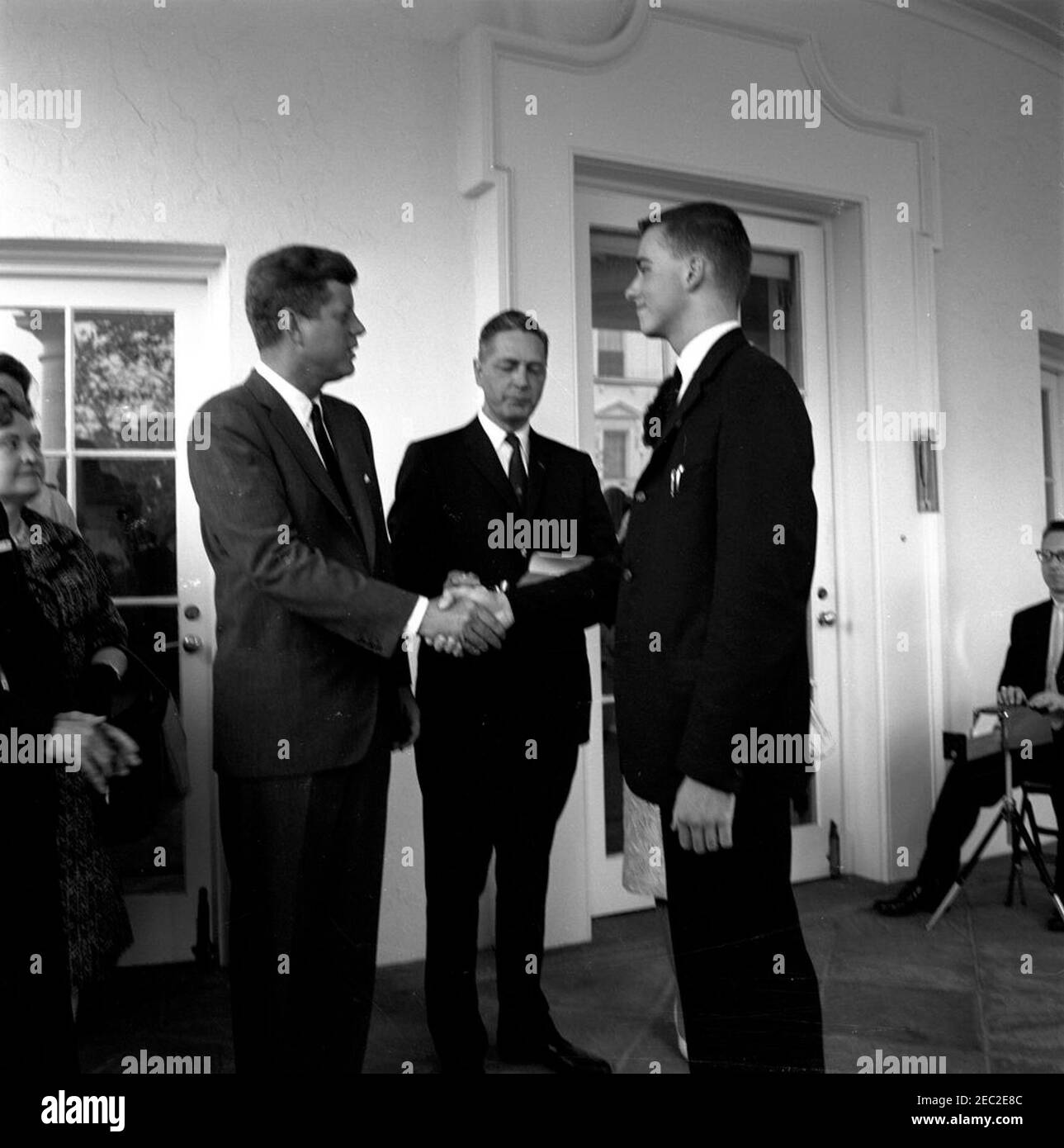 John f kennedy president certificate hi-res stock photography and ...