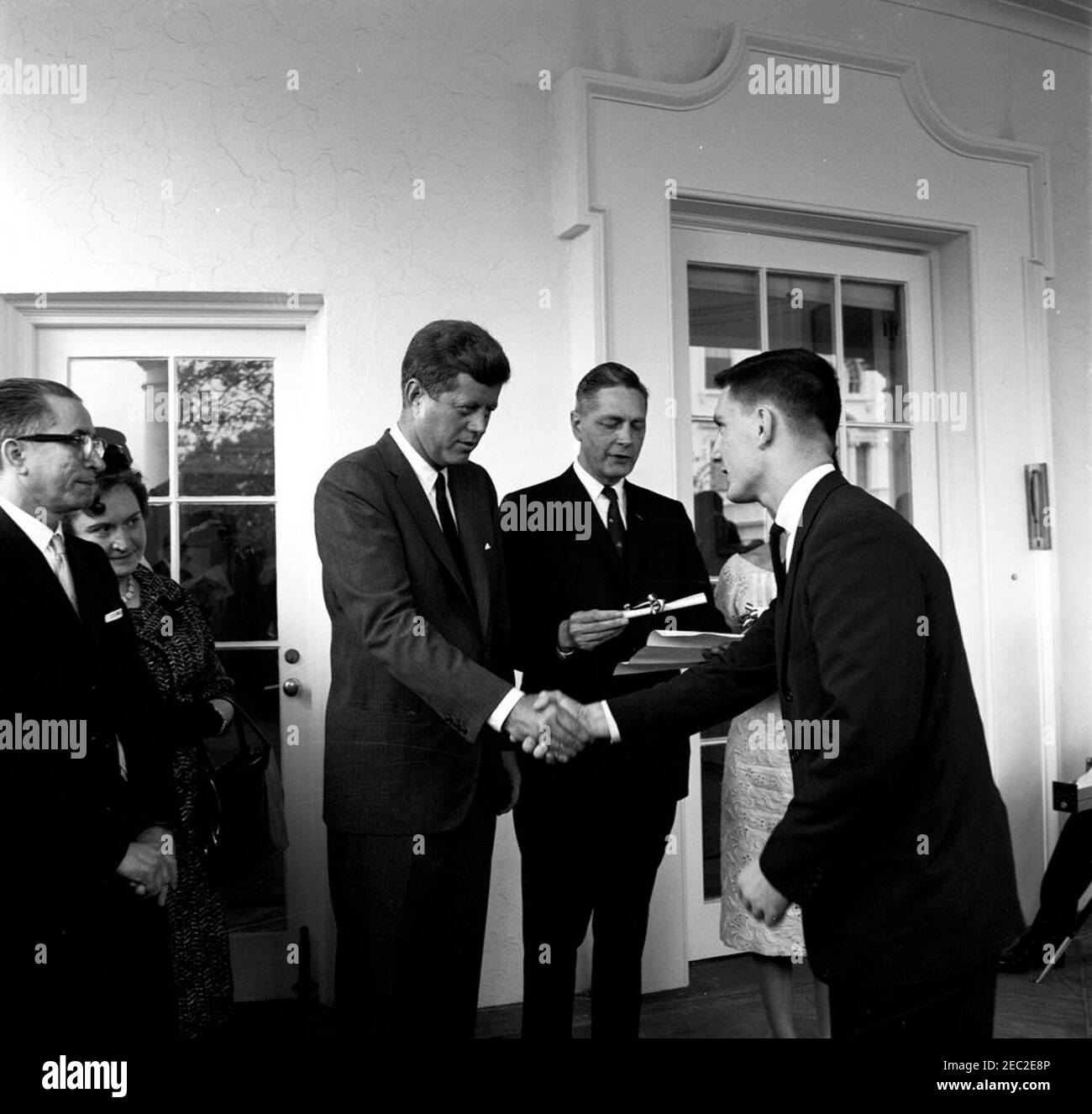 John f kennedy president certificate hi-res stock photography and ...