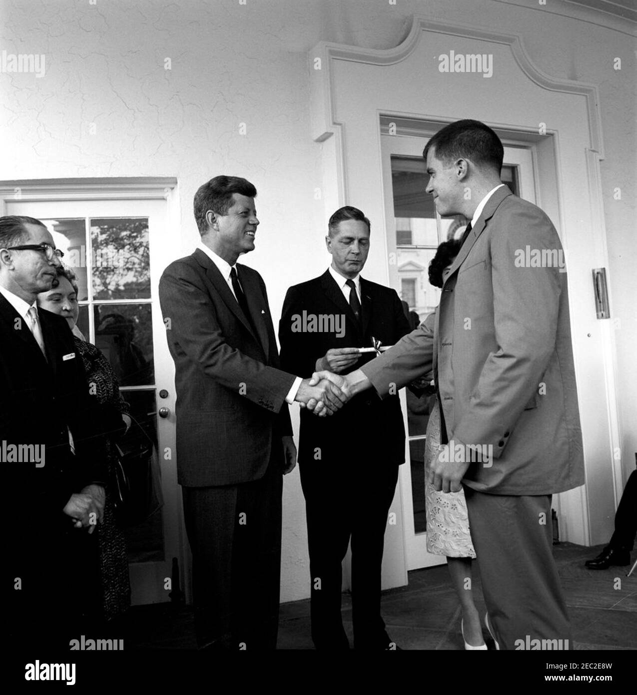 John f kennedy president certificate hi-res stock photography and ...