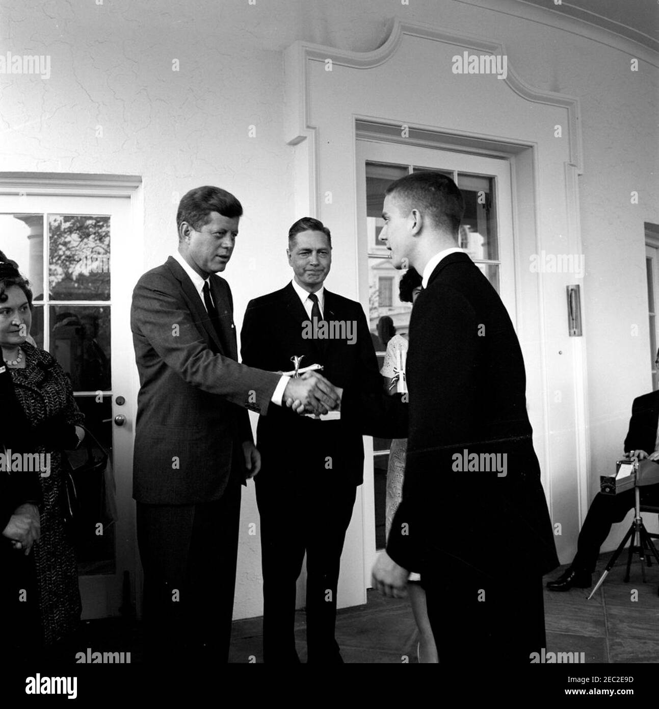John f kennedy president certificate hi-res stock photography and ...
