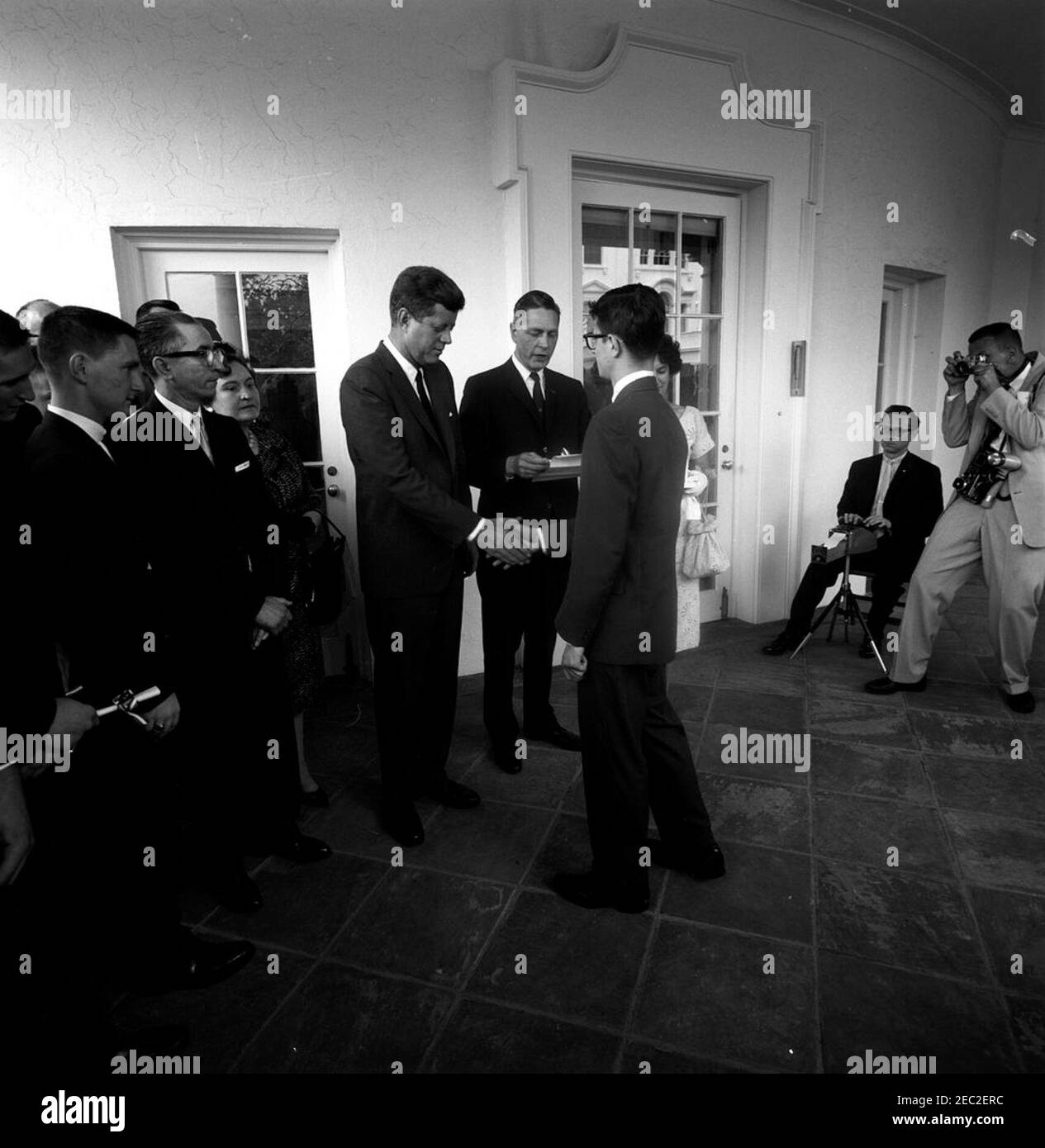 John f kennedy president certificate hi-res stock photography and ...