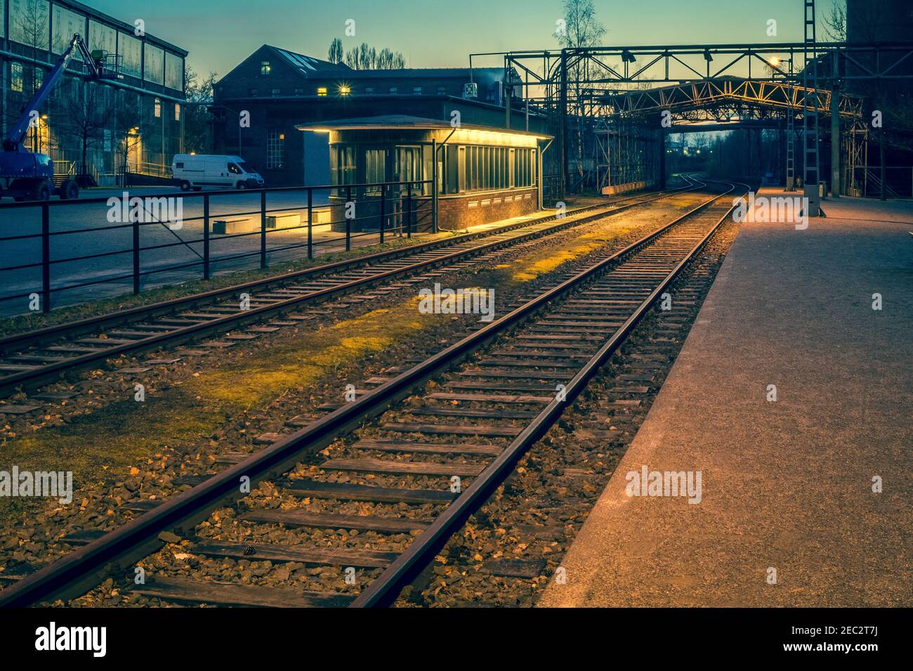 Empty railway station railroad hi-res stock photography and images - Alamy
