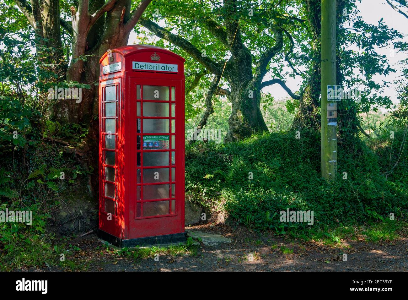 Traditional Red BT Telephone Box - Dartmoor, Devon Stock Photo - Alamy
