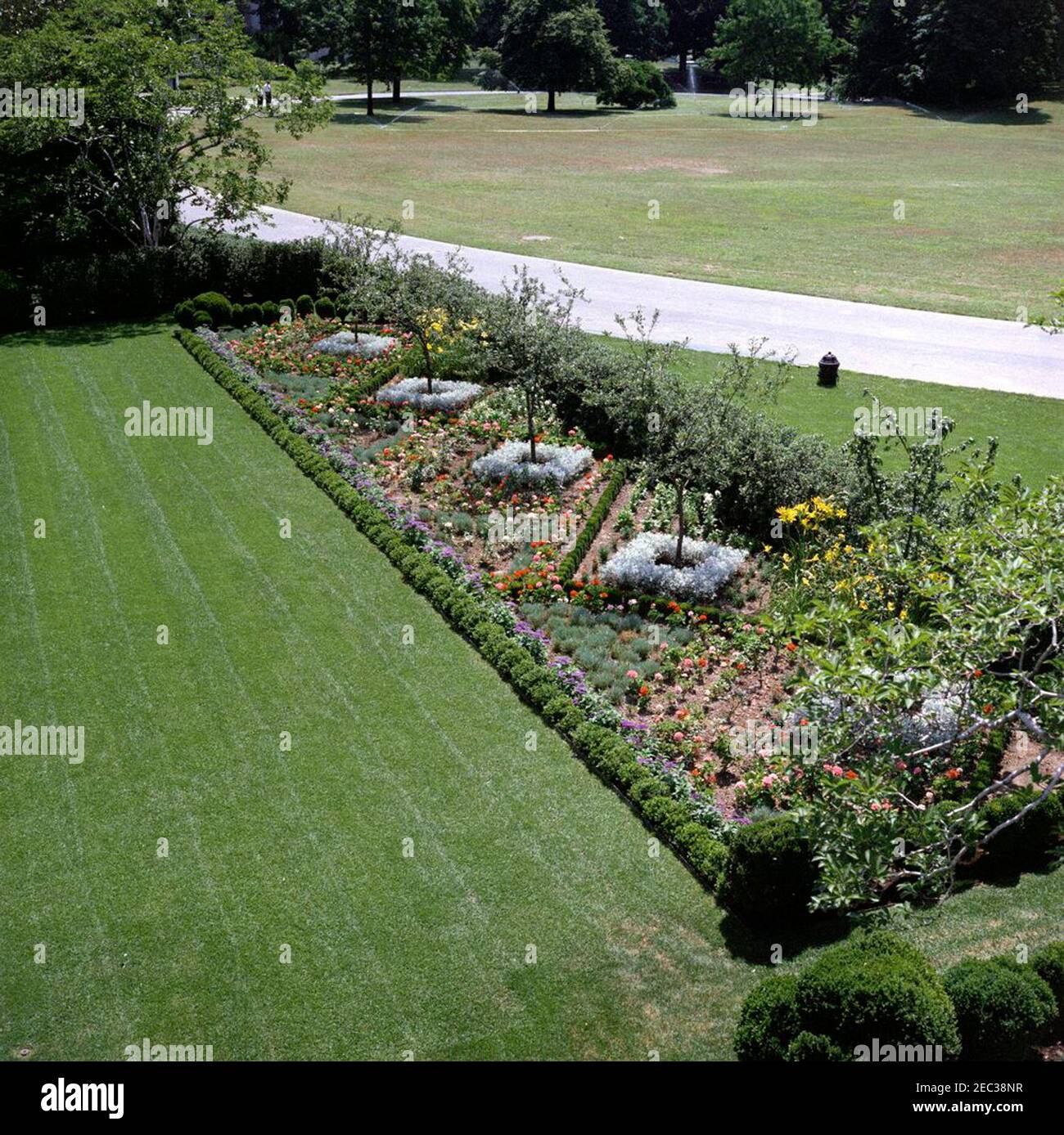 Rose Garden, views. View of the Rose Garden, with the South Lawn and ...