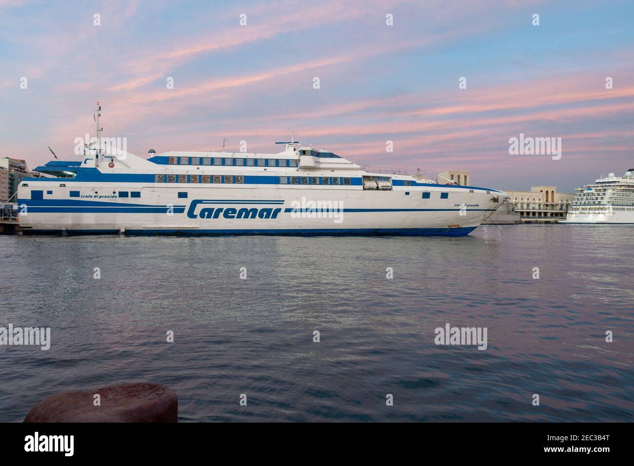 Dock of Naples, Caremar Isola di procida Stock Photo - Alamy