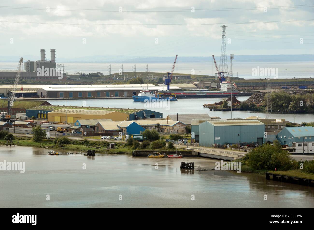 Newport docks wales hi-res stock photography and images - Alamy