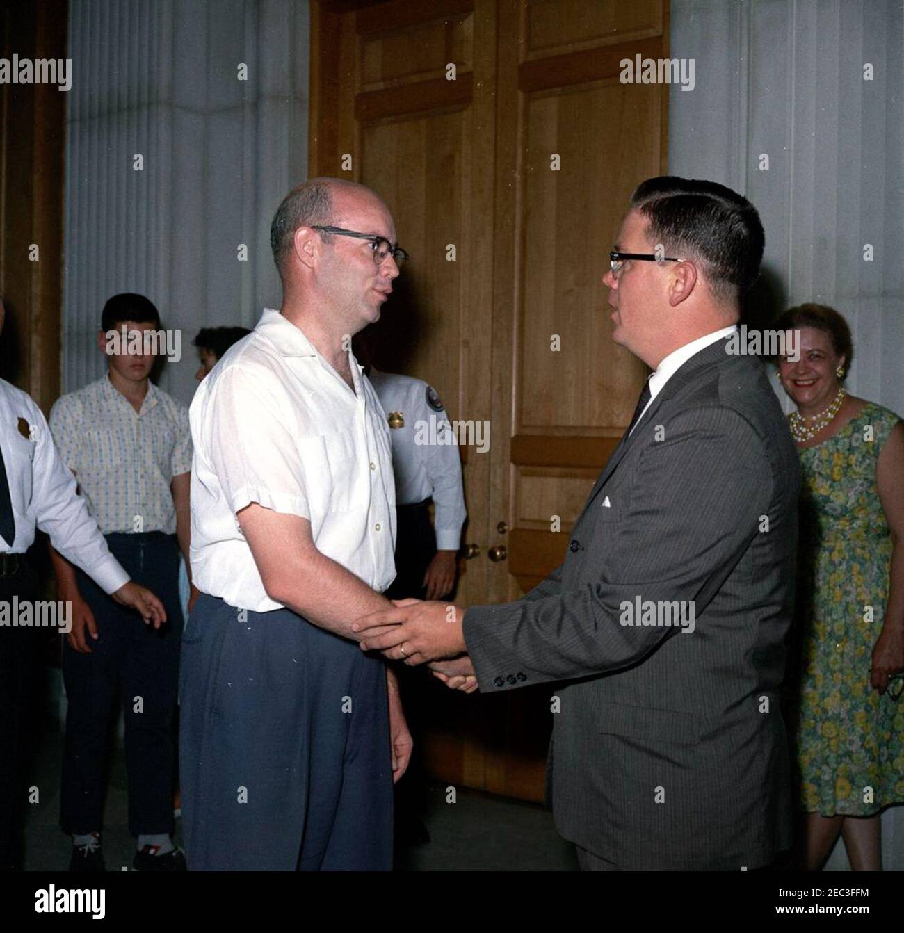 White house one millionth visitor hi-res stock photography and images ...