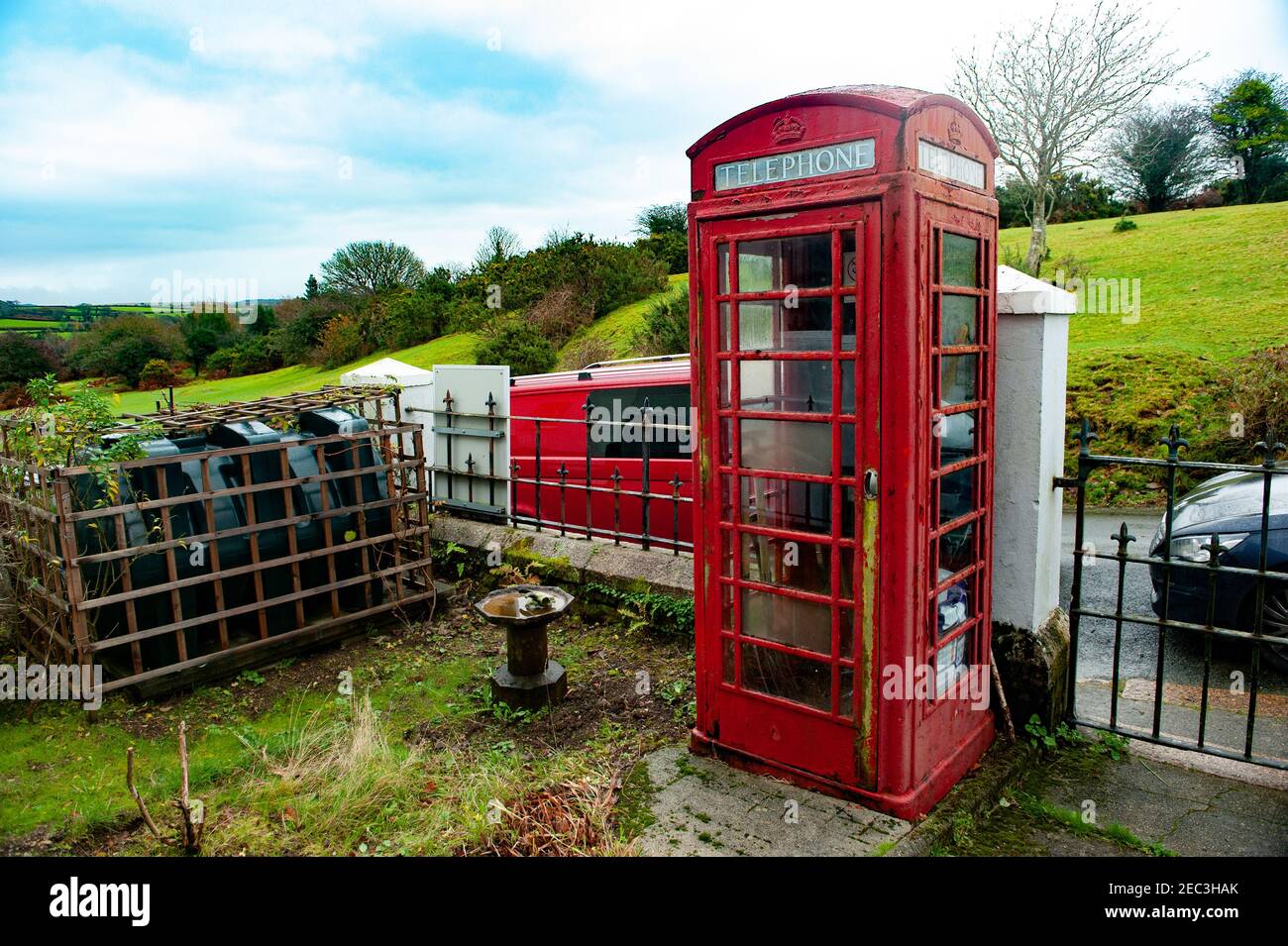 Traditional Red BT Telephone Box - Dartmoor, Devon Stock Photo - Alamy