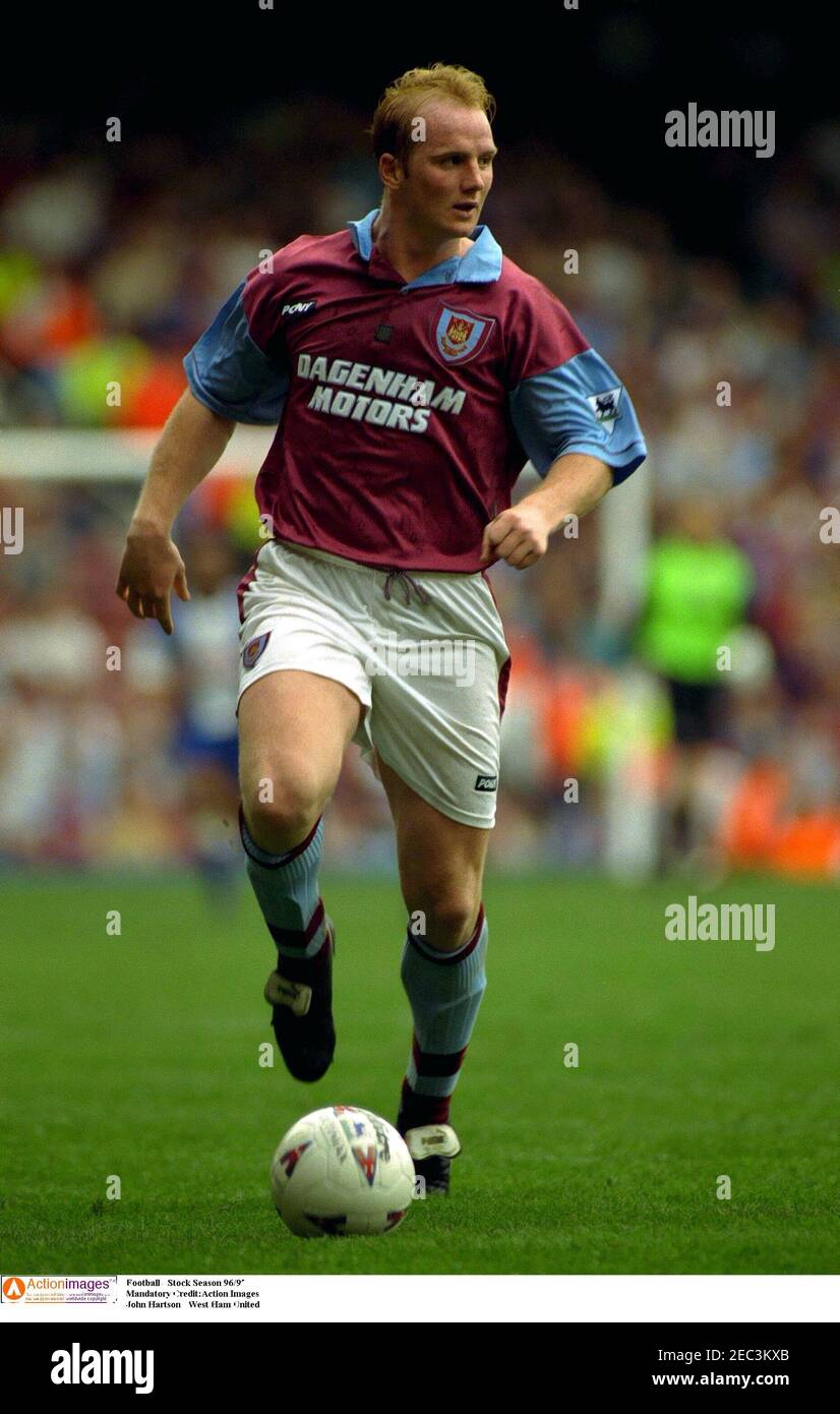 John hartson west ham united hi-res stock photography and images - Alamy