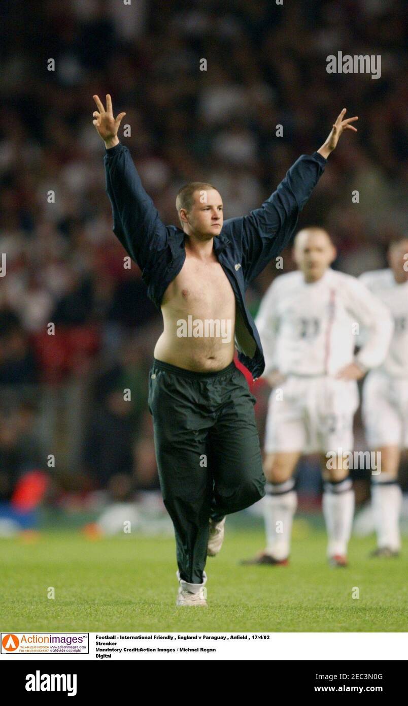 Football streaker hi-res stock photography and images - Alamy