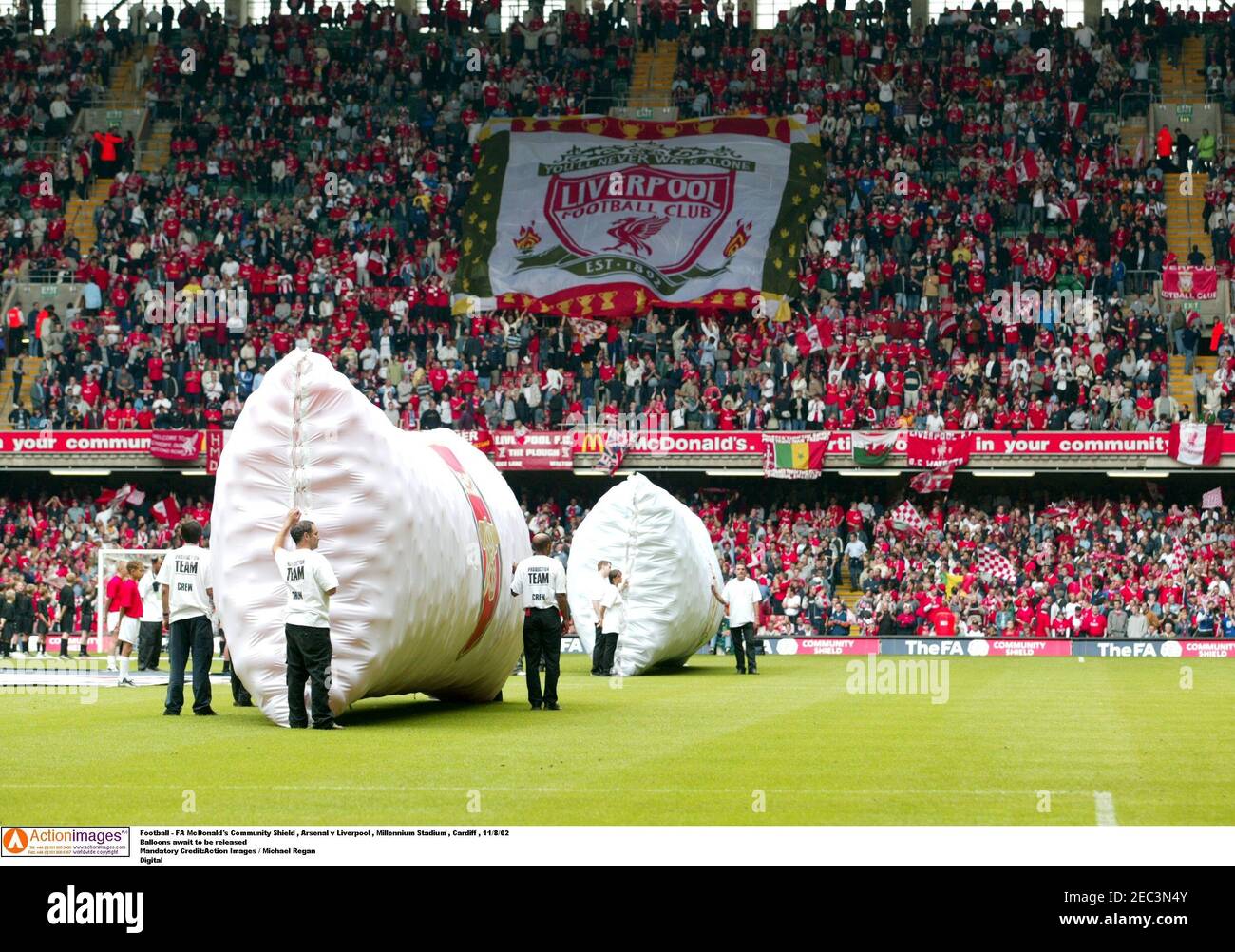 Mcdonalds balloons hi-res stock photography and images - Alamy