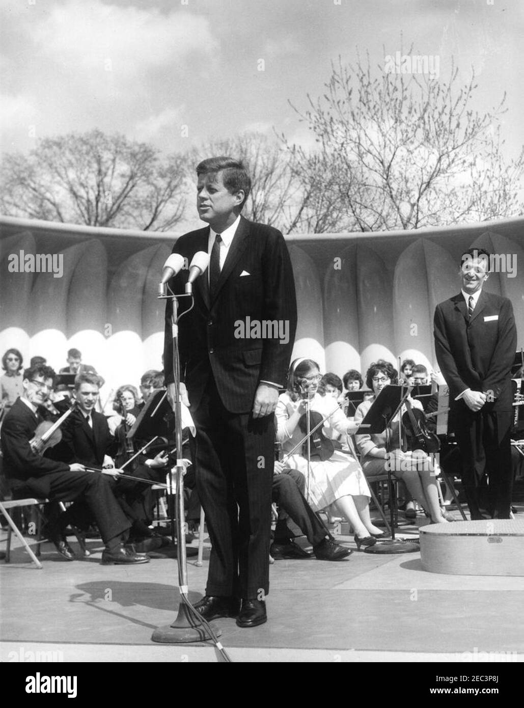 Dr c f marvin hi-res stock photography and images - Alamy