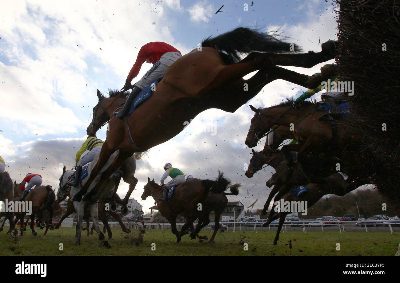 Chepstow Racecourse High Resolution Stock Photography and Images - Alamy