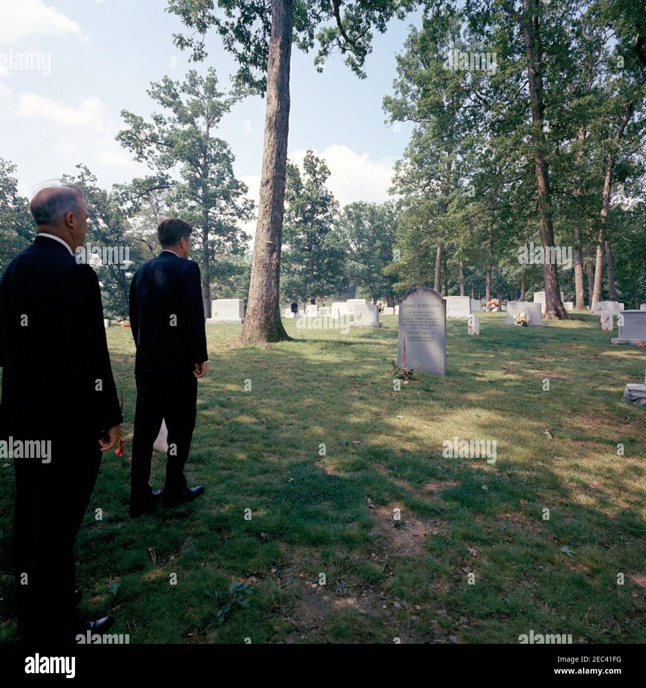 Memorial Day Ceremonies at Arlington National Cemetery, 10:50AM ...