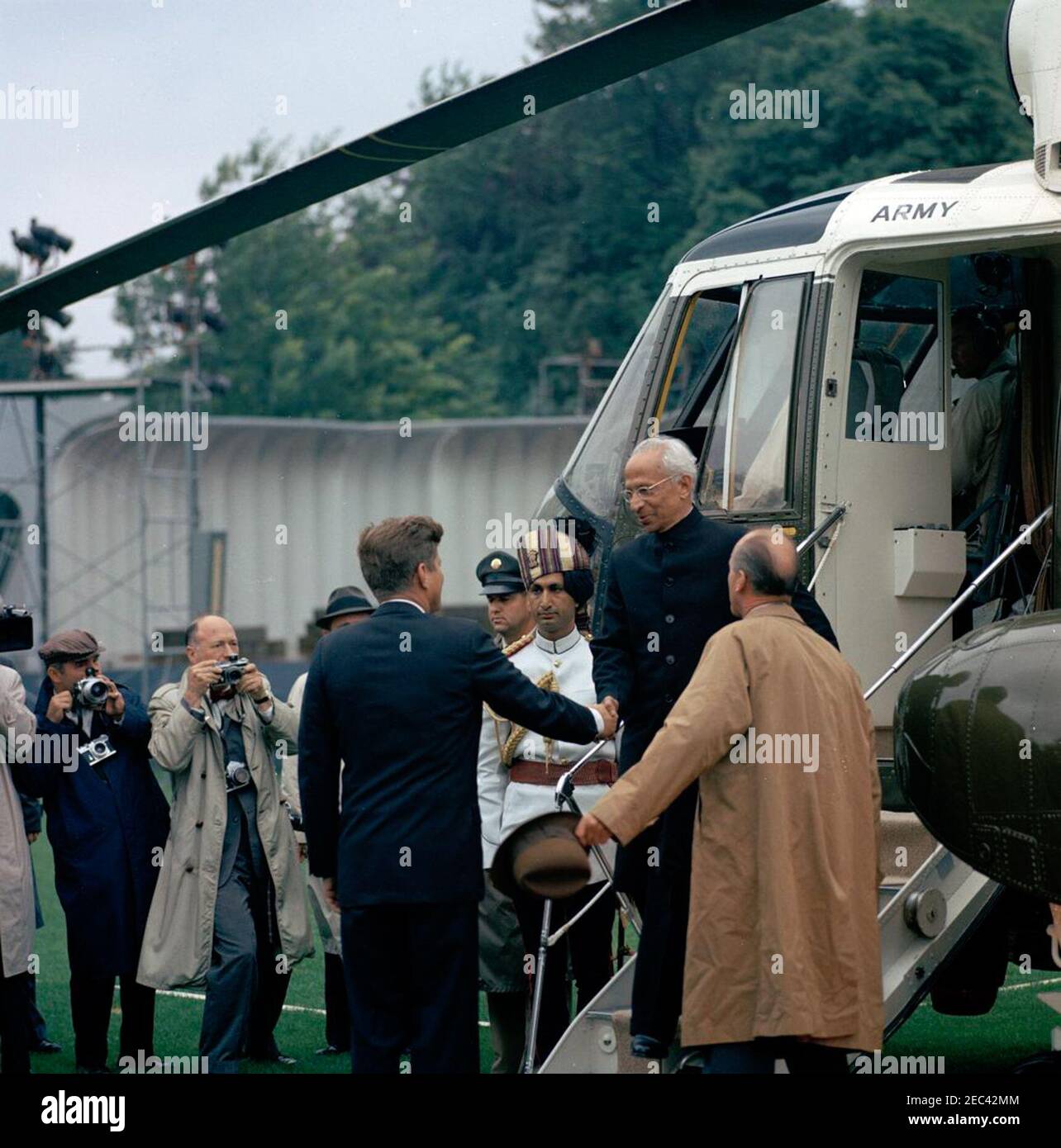 George tames hi-res stock photography and images - Alamy