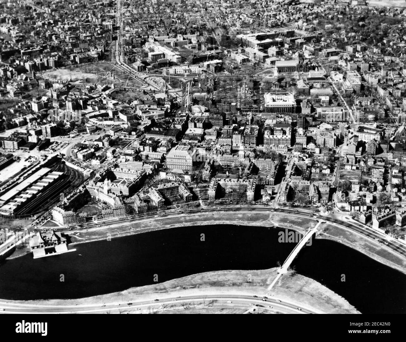 Harvard university, boston aerial hi-res stock photography and images ...