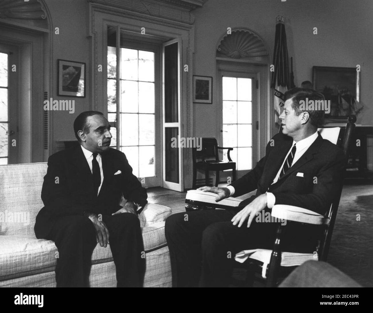 Meeting with the Ambassador of Afghanistan, Mohammad Hashim Maiwandwal ...