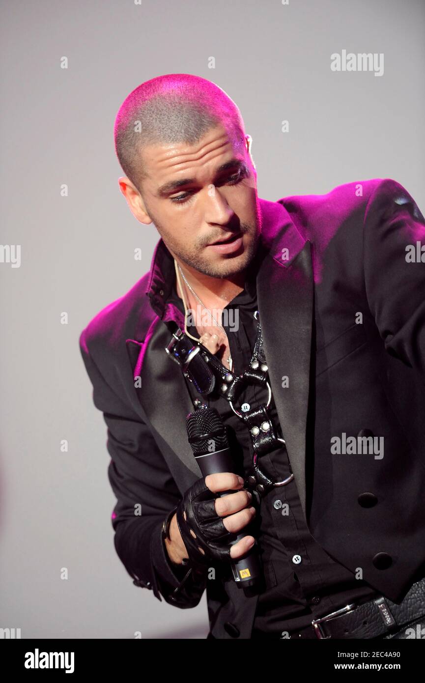 X Factor 2008 High Resolution Stock Photography and Images - Alamy