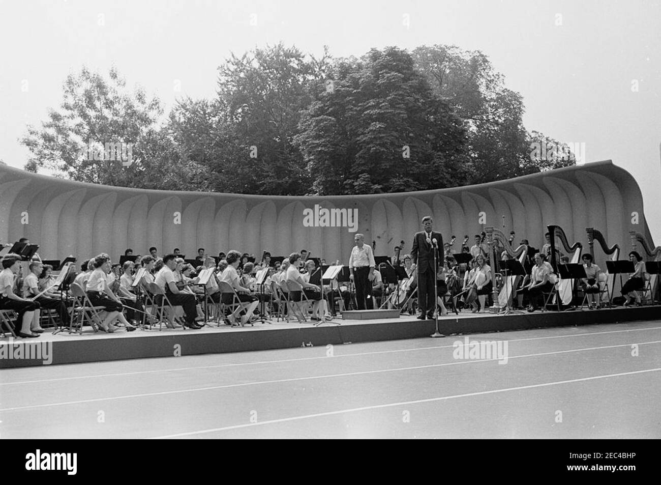 Conductor speaking hi-res stock photography and images - Alamy