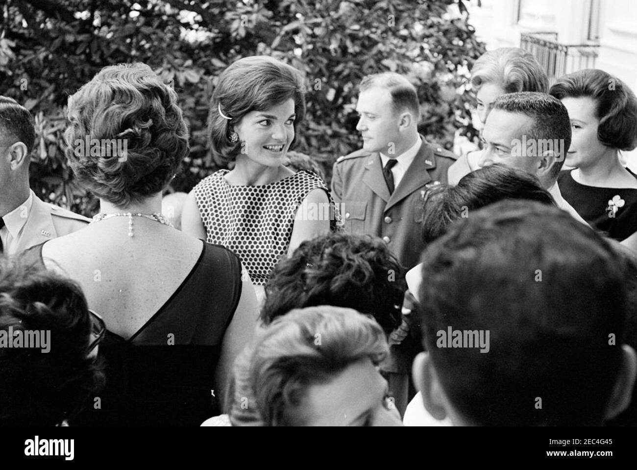 6 00pm Black and White Stock Photos & Images - Alamy