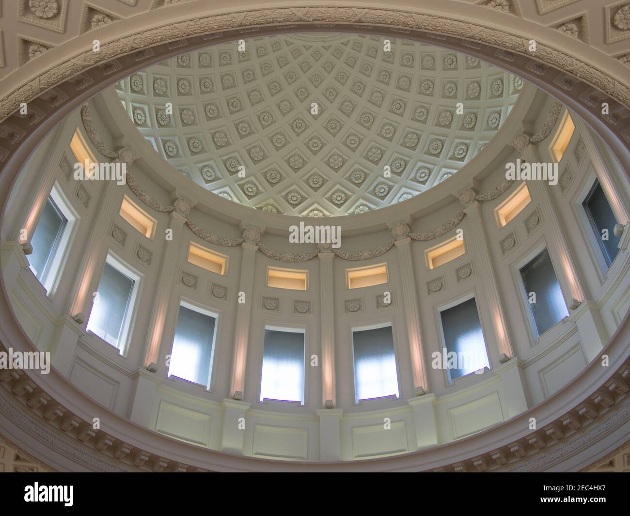 Dome shaped ceiling hi-res stock photography and images - Alamy