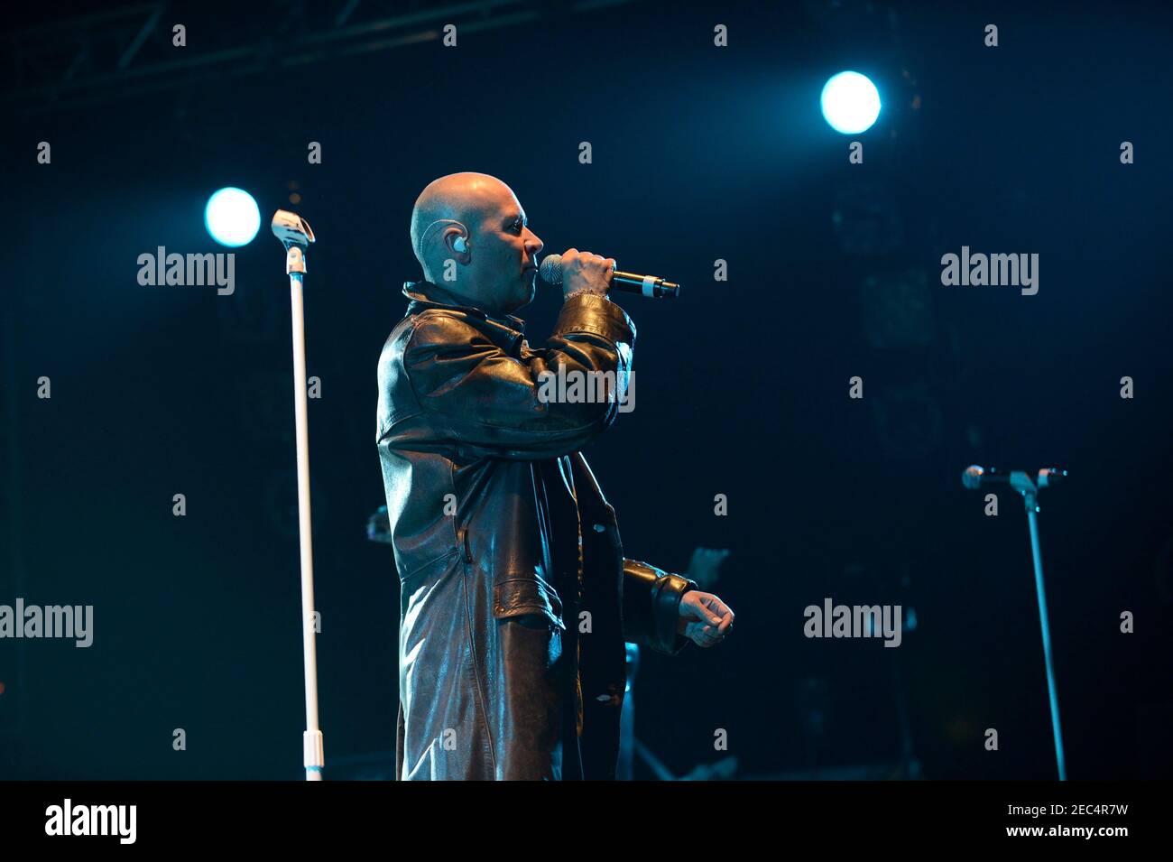 Phil oakey hi-res stock photography and images - Alamy