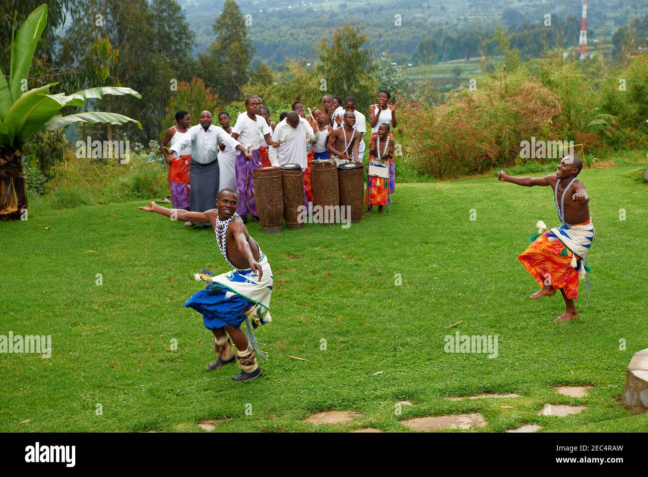locals with traditional dance, Rwanda Stock Photo - Alamy