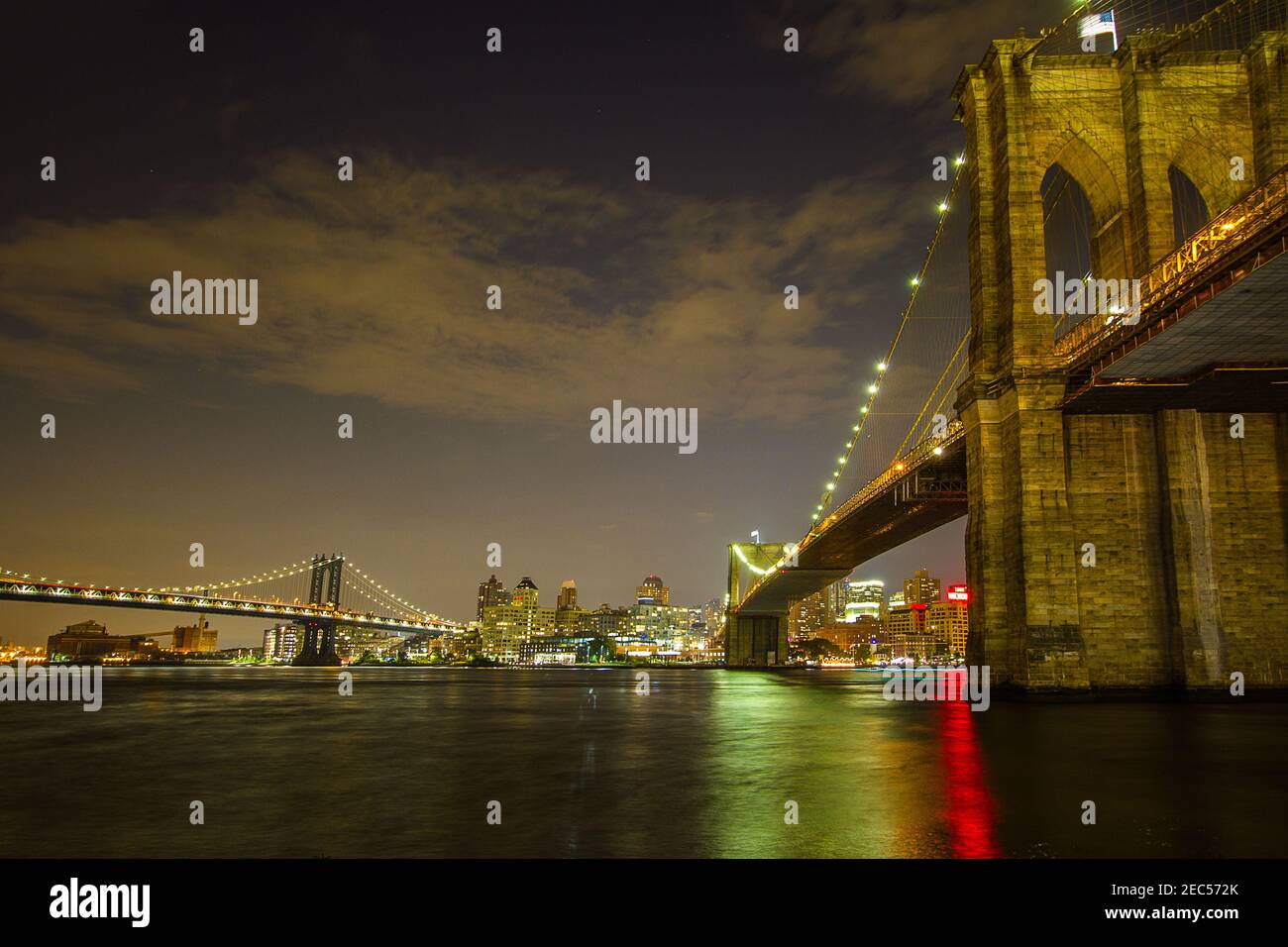 Brooklyn bridge night view hi-res stock photography and images - Alamy