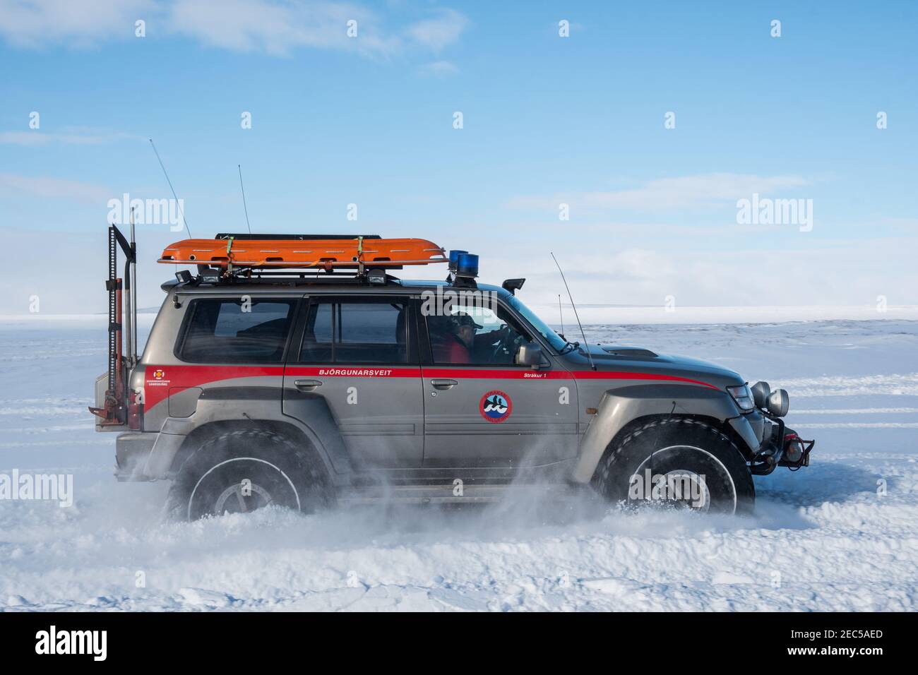 Jokuldalsheidi Iceland - March 30. 2019: Modified Nissan Patrol search ...