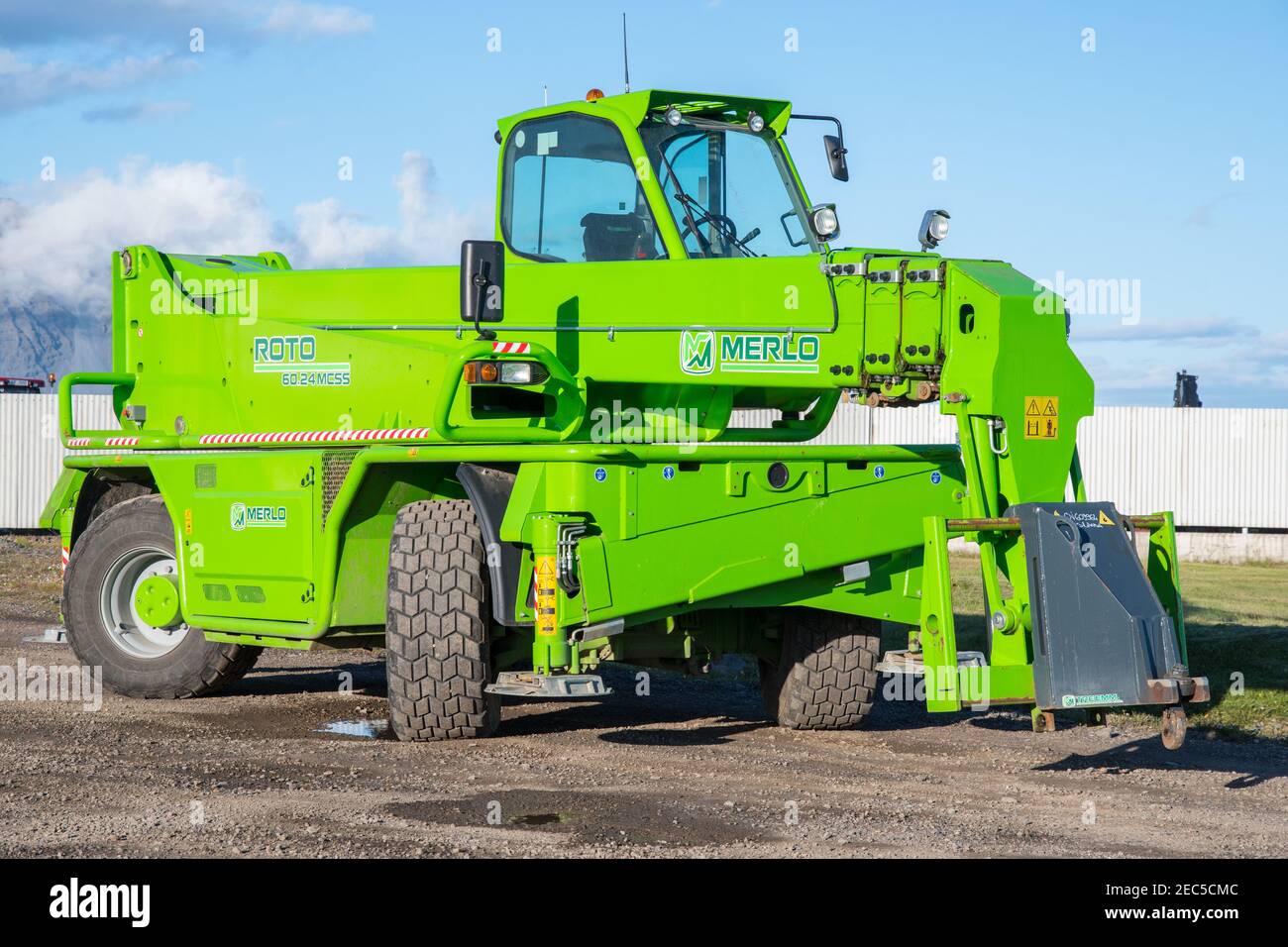 Construction telehandler hi-res stock photography and images - Alamy
