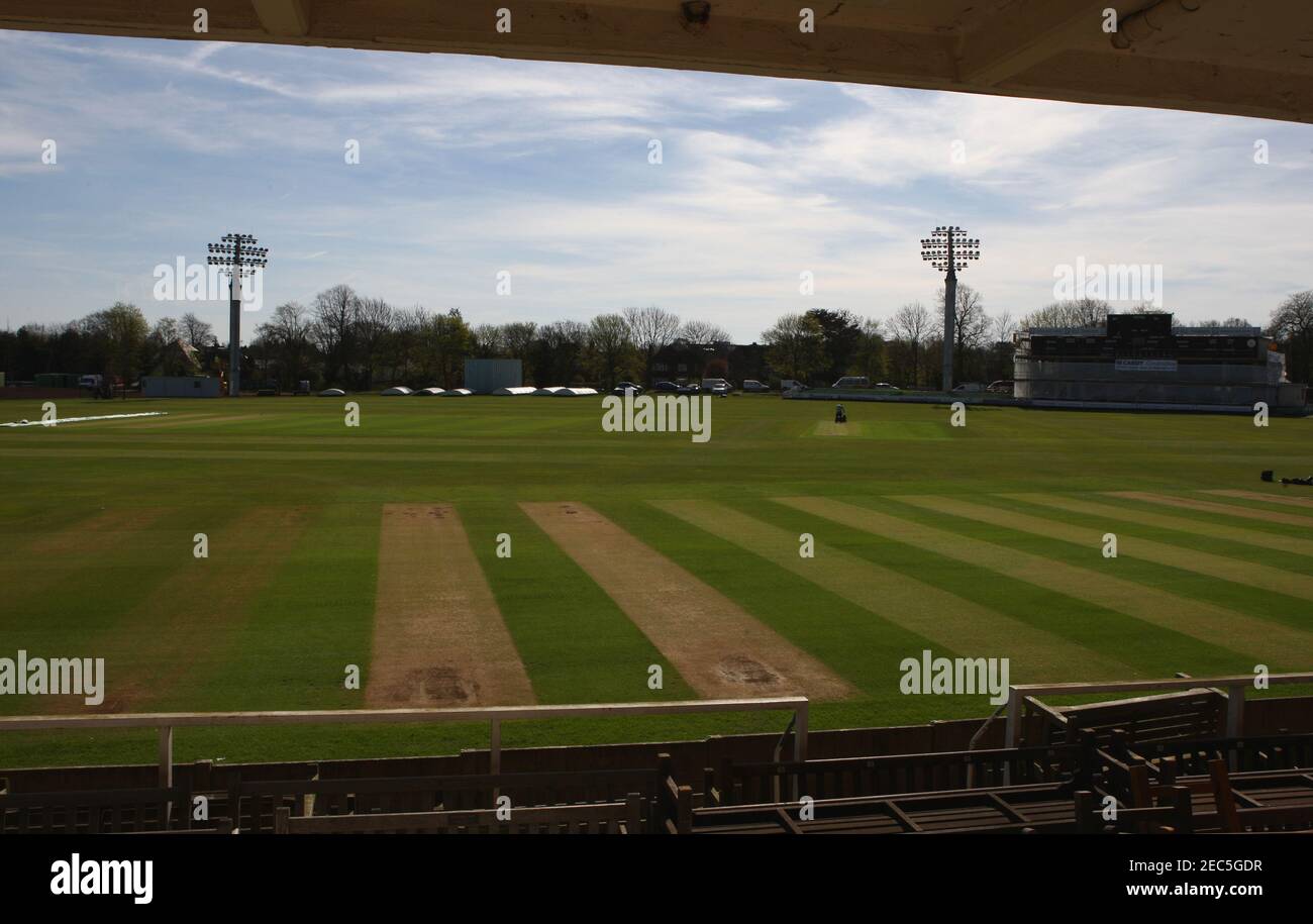 Dover cricket ground hi-res stock photography and images - Alamy