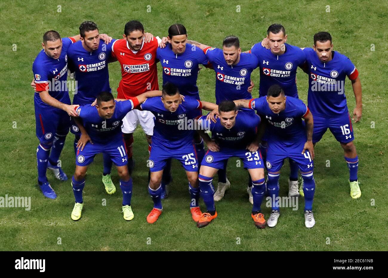 Cruz azul team group hi-res stock photography and images - Alamy
