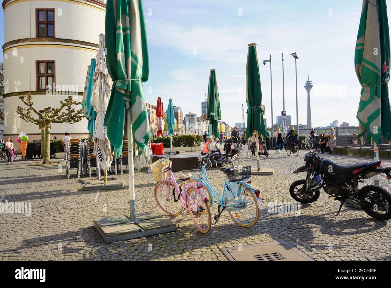 A beautiful Spring day at the Rhine river promenade in Düsseldorf. The ...