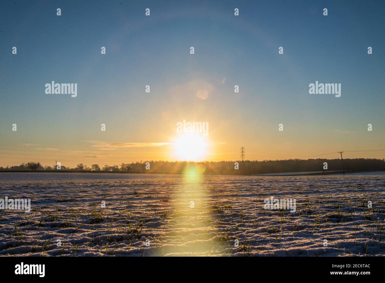 Sun rising snow countryside hi-res stock photography and images - Alamy