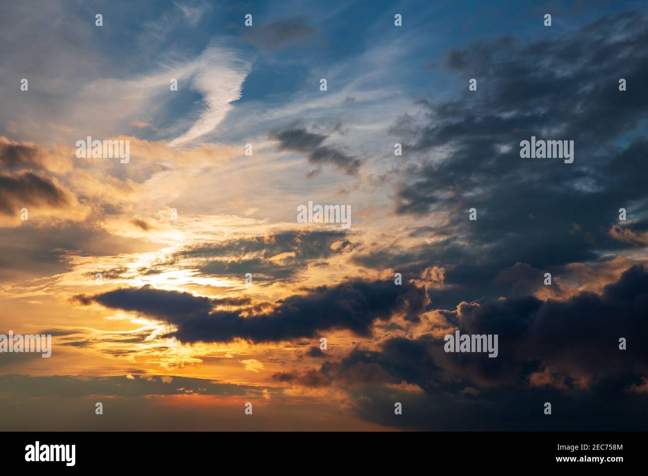 Fantastic view of cloudy sky. Dramatic and picturesque sunset scene ...