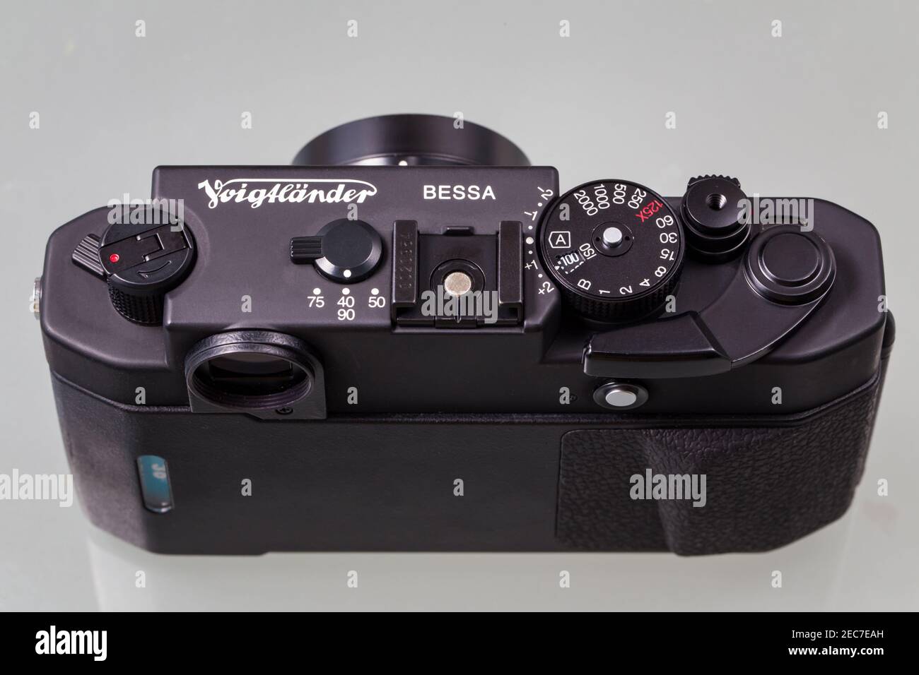 Bessa voigtlander hi-res stock photography and images - Alamy